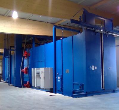 China Large Scale Sand Blasting Room Remove Scale Cinder For Locomotive Industry for sale
