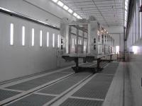 China Industrial Large Sand Blasting Room With Scraper , Two Stages Dust Removing for sale