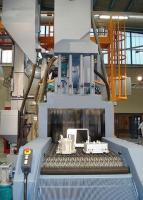 China High Performance Wire Mesh Shot Blasting Machine Compact Design For LPG Cylinder for sale