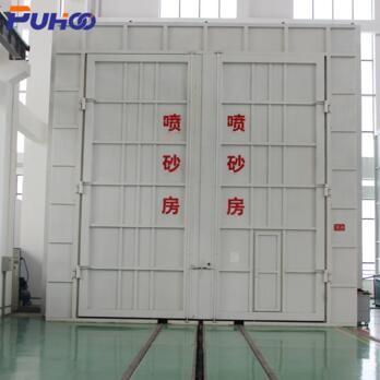 China Large Scale Industrial Sand Blasting Room Flexible Layout For Locomotive Industry for sale