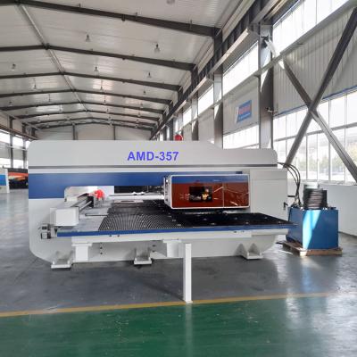 China 400 - 600 Hpm CNC Hydraulic Punching Machine For Sheet Metal 3 - 4 Control Axis for sale