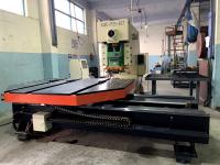 China 2kw Power CNC Punching Machine for sale