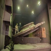 China Rust Removal Sandblasting Booths Equipment Painting Room Environmental Protection for sale