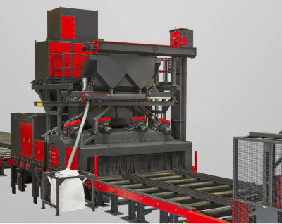 China 1.5M/Min 5T Workpiece Roller Conveyor Shot Blasting Machine for sale