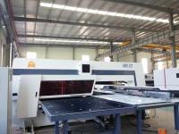 China Punzonadora Cnc AMD-357 Turret CNC Punching Machine Closed Type for sale