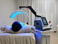 China 6 In 1 PDT LED Light Therapy Machine Beauty Facial Mask Acne Treatment 7 Colors for sale