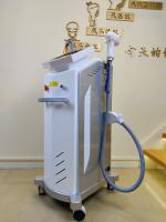 China 755 808 1064nm Diode Laser Hair Removal Machine with Semiconductor Refrigeration for sale