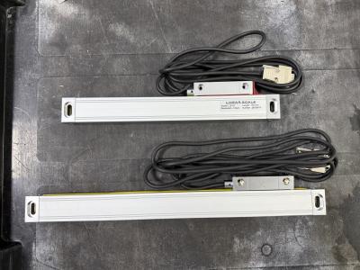 China Sealed Linear Scale with Elastic Strips Resists Chips and Cutting Fluids for sale