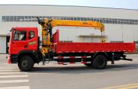 China Dongfeng 8 Ton Telescopic Truck Mounted Crane 4x2 180HP Euro 3 Construction Service Truck for sale