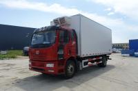 China FAW 10t-15t 7.5m Refrigerated Van Truck 220HP Diesel Freezer Transport for sale