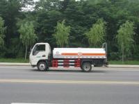 China JAC 4x2 5m3 Fuel Delivery Tank Truck with Pump Dispenser for Diesel Gasoline Chemical Liquid for sale