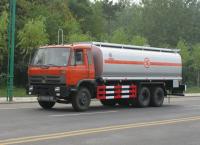 China Dongfeng 6x6 Off Road Fuel Tank Truck 16-25m3 Capacity Q235 Steel Tank for sale