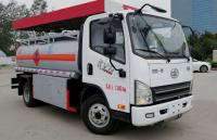 China FAW 6cbm Fuel Dispenser Tanker Truck 4x2 Petrol Oil Diesel Delivery Refueling 110HP for sale