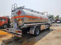 China Dongfeng 12000L 4x2 Diesel Fuel Tanker Truck 190HP Carbon Steel Oil Delivery for sale
