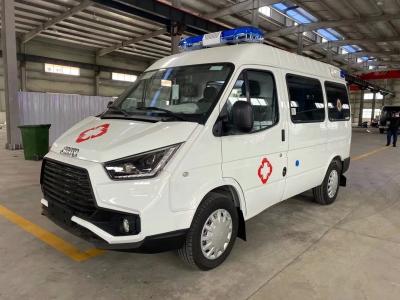 China JMC Short Wheelbase Emergency Ambulance Vehicle 2835mm Wheelbase Diesel 5 Speed Manual for sale