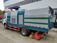 China Dongfeng 6cbm Multi-Functional Small Vacuum Road Sweeping Truck 4x2 Euro V for sale