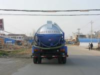 China 8000 Liters Waste Vacuum Cleaning Truck Dongfeng 4x2 Septic Tank Sewage Suction Truck 190hp for sale