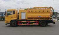 China Dongfeng 4x2 High Pressure Jetting Sewage Cleaning Truck 12000L Vacuum Suction Tanker for sale