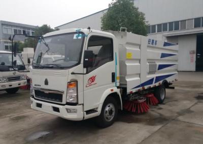 China Sinotruk HOWO 4x2 Road Sweeper Truck 4CBM Dust Tank 1.5CBM Water Tank Street Cleaner for sale