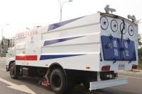 China Dongfeng 10 Ton Road Sweeper Truck Vacuum Mounted Self Sweeper 7000L Water Tank 9cbm Garbage Hopper for sale