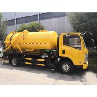 China ISUZU 6000 Liters Vacuum Sewage Suction Tanker Truck 6 Tons 4x2 Euro V for sale