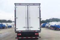 China HOWO 4 Ton 5 Ton Refrigerated Truck for Frozen Fish Meat Transport 120 HP for sale