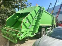 China Heavy Garbage Refuse Compactor Truck HOWO 6x4 Refuse Compressor Truck 15m3 20m3 for sale