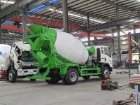 China 5 Cubic Meter Concrete Mixer Truck 4x2 Euro 5 140hp Yuchai Engine 1 Year Warranty for sale
