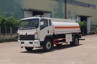 China Sinotruk HOWO 4x2 Light Tanker Truck 4000L Fuel Transportation Oil Tank Truck for sale