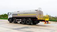 China Dongfeng 8x4 25CBM Water Sprinkling Truck Water Bowser City Cleaner Tanker 31000kg GVW for sale