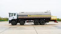 China Dongfeng 8x4 25CBM Water Sprinkling Truck Water Bowser City Cleaner Tanker 31000kg GVW for sale