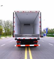 China Dongfeng 25 Ton 8x4 Live Fish Transport Truck Refrigerated Seafood Van 13cbm Tank for sale