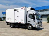 China Dongfeng Foton 5 Ton 4x2 Mini Refrigerator Truck 180HP Euro V for Frozen Food Transport for sale