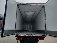China Foton 6x2 25ton Refrigerated Truck with Thermo King Unit 220HP Freezer Van for sale