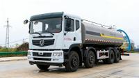 China Dongfeng 8x4 25CBM Water Sprinkling Truck Water Bowser City Cleaner Tanker 31000kg GVW for sale