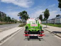 China 4000L 1000 Gallon Water Sprinkler Truck Drinking Water Delivery Transport Tanker for sale