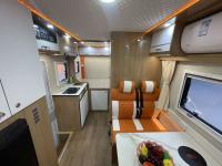 China Sinotruk HOWO Two Floor RV Camper Motorhome Caravan with Living Quarters 10-32 Person Capacity for sale