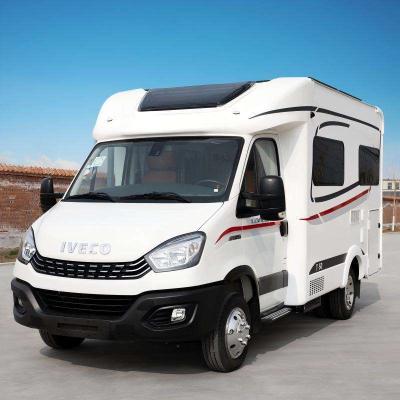 China 4WD Motorhome Camper Van 2.5T Diesel 4 Passenger Expedition RV High Roof for sale