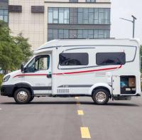 China 4WD Motorhome Camper Van 2.5T Diesel 4 Passenger Expedition RV High Roof for sale