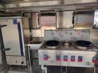 China Dongfeng 4x4 Mobile Kitchen Truck 200 Person Capacity Catering Food Van for Sale for sale
