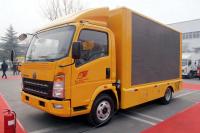China HOWO 4x2 P6 Full Color Mobile LED Screen Truck 5995mm Outdoor Advertising Vehicle for sale
