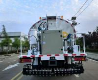 China HOWO 16ton Bitumen Asphalt Distribution Truck 16000L Tank Road Construction Sprayer for sale