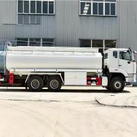 China HOWO 6X4 371HP 20000L Fuel Tanker Truck / Fuel Delivery Truck Logo Custom for sale