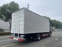 China 4x2 300 hp Medium-duty Box Truck (Diesel-powered) for sale