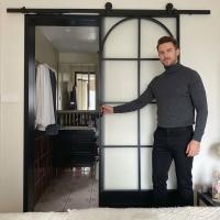 China Sturdy Wear-Resistant Barn Door with Personalized Customization for Indoor Sliding Door and Interior Door Use for sale