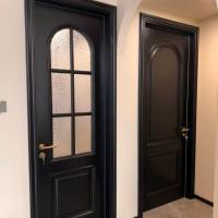 China Modern Glass Panel Lacquered Solid Wood Interior Door Swing Style for Hotel and Kitchen Use for sale