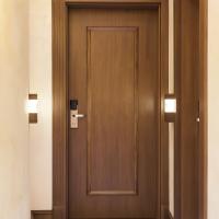 China Blast Door Bullet Resistant Door Finished Surface Well Sealed Solid Wood Interior Door for Apartment and Villa for sale