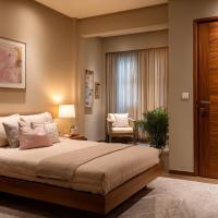 China CE Certified Bullet Resistant Well Sealed Solid Wood Interior Door for Modern Apartment and Villa Projects for sale