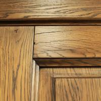 China Modern Groove Panel Solid Wood Interior Door with Custom Size and Finished Surface for Apartment for sale