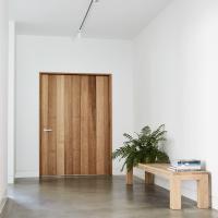 China European Style Modern Solid Wood Entry Door for Residential Projects and Wooden Exterior Door Applications for sale